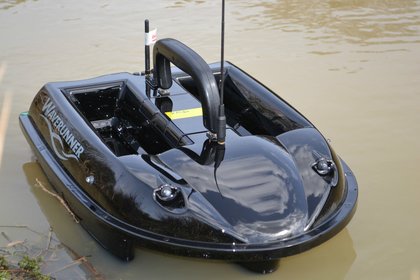Top 10 Bait Boats for Professional Anglers: A Guide to the Best Models ...